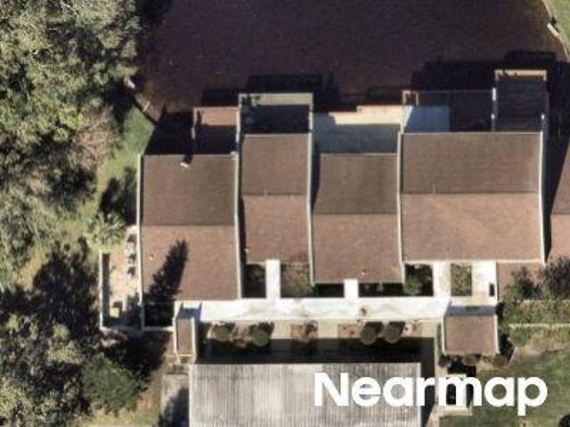 Palmwood Ln