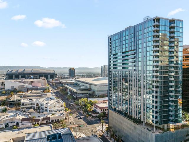 PALMTower 3 Bedroom Apartment for Rent at 440 E Van Buren St, Phoenix, AZ 85004 Downtown Phoenix