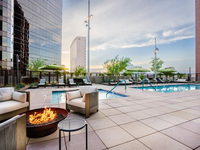PALMTower 1 Bedroom Apartment for Rent at 440 E Van Buren St, Phoenix, AZ 85004 Downtown Phoenix