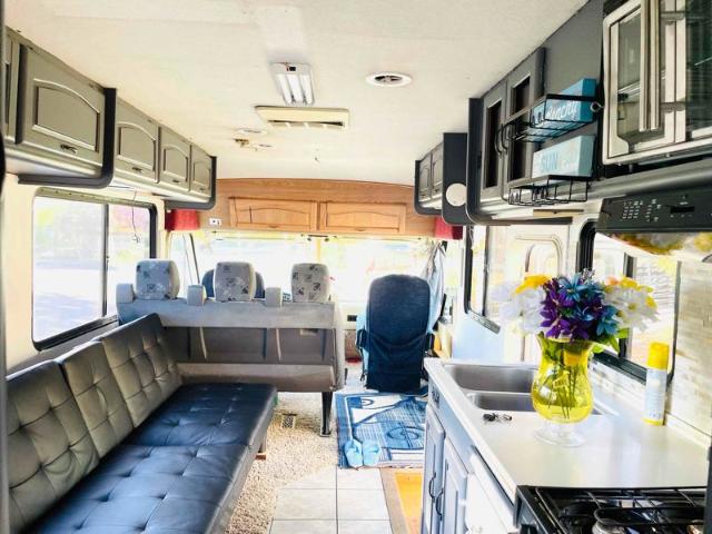 Palo Alto 1 Bed 1 Bath RV Home Max Occupancy 2 | P