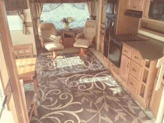 Palo Alto 1 Bed 1 Bath RV Home Max Occupancy 3 | P