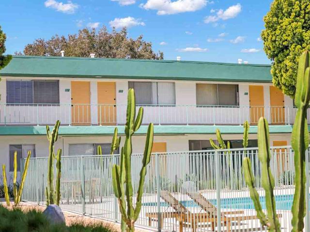 Paloma Studio Apartment for Rent at 4800 Clair Del Ave, Long Beach, CA 90807 Bixby Knolls