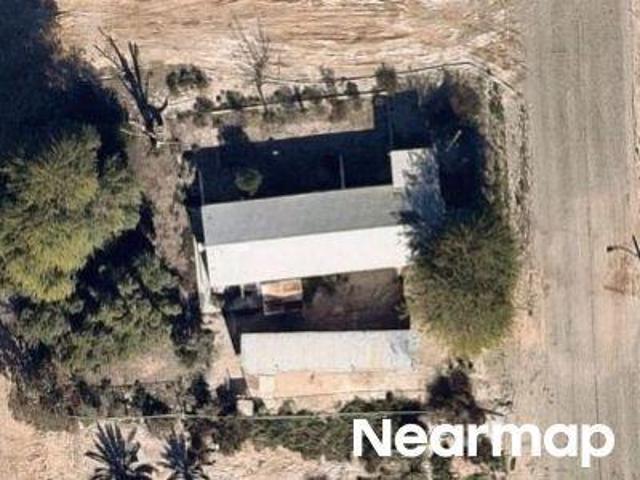 Palomas Ave