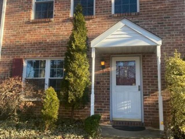 Palombi Ct, East Brunswick, Home For Sale