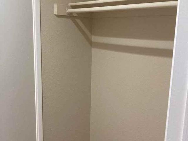 Papago Park Apartments 2 Bedroom Apartment for Rent at 5350 E Taylor St, Phoenix, AZ 85008