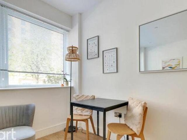 Papermill House, South Street, Studio Flat For