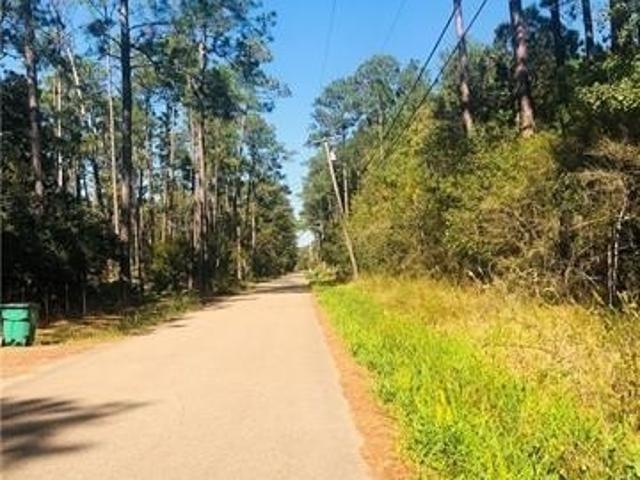 Paquet Rd Lot 31, Lacombe, LA 70445