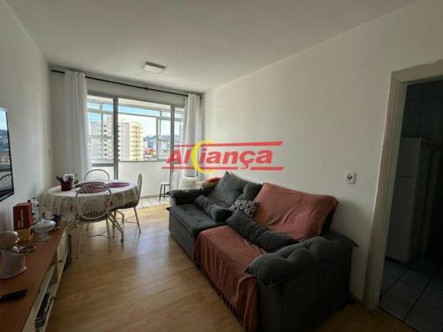 partamento com 2 dormitórios à venda, 61m² Vila Rosalia