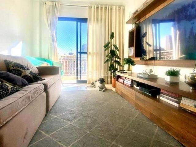partamento 3 dorms, suíte, locado, ótima localização na Chácara da Barra