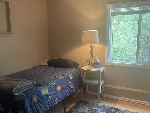 Partially furnished, room for rent