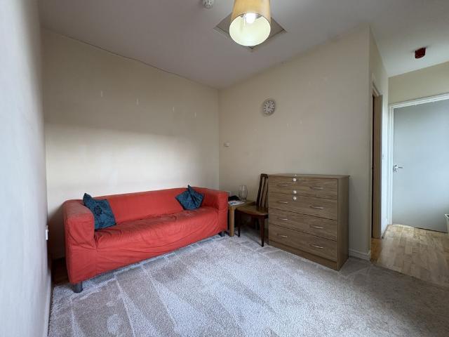 Partridge Road, Roath