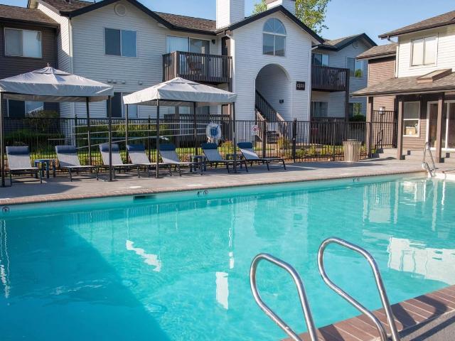 Parx at Everett 2 Bedroom Apartment for Rent at 12102 4th Ave W, Everett, WA 98204