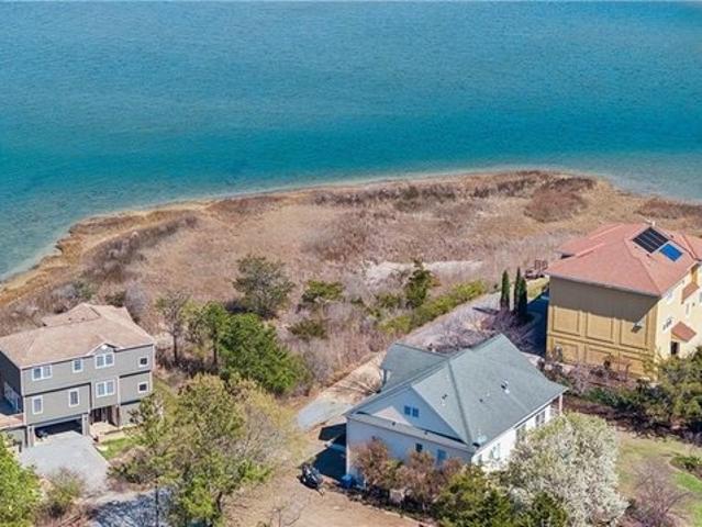 Par D Barbara Ln, Poquoson, VA 23662