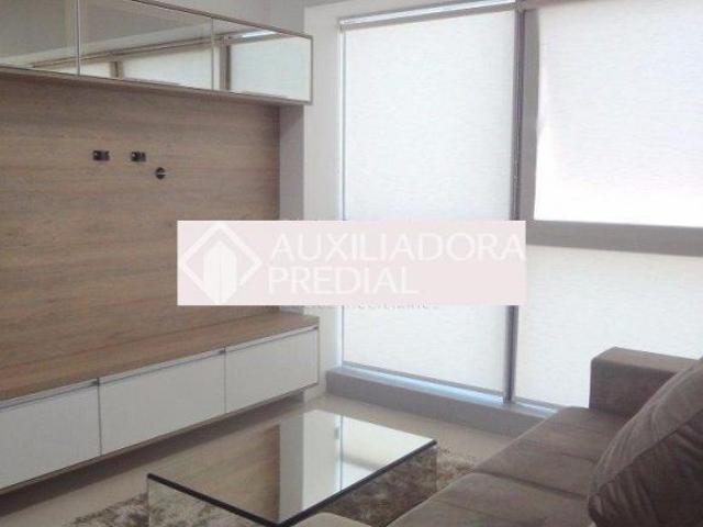 Apartamento de 1 quarto com 1 vaga para investidores imóvel locado à venda no bairro Praia de Belas
