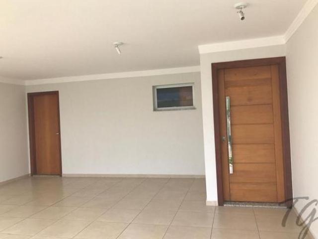 Para Viver com Elegância, Conforto e Privacidade Condominio Granja Deolinda