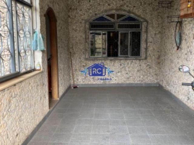 PARA VOCÊ QUE BUSCA ESPAÇO E PRIVACIDADE,APRESENTAMOS ESTE IMOVEL LOCALIZADO A 300 METROS DO CENTRO