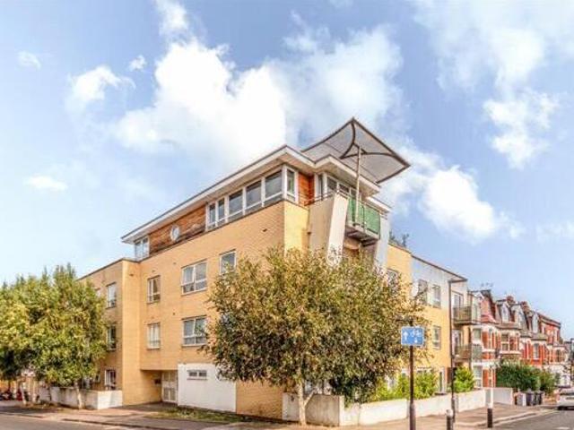 Paragon Court, Wightman Road, 2 Bedroom Apartment