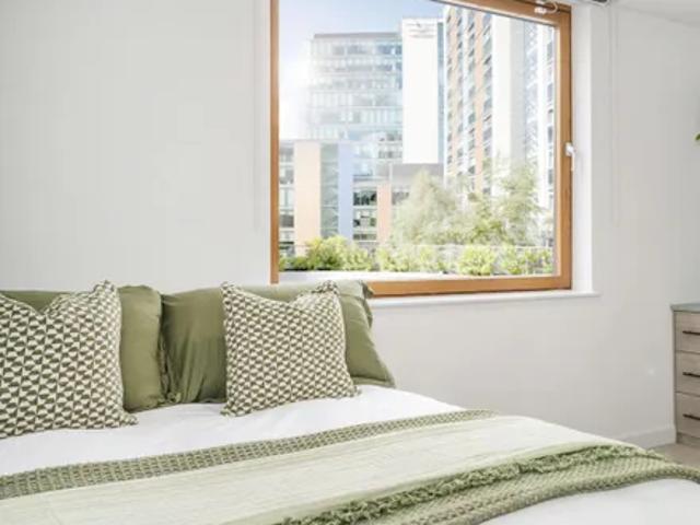 Paragon House UWL Shuttle, Boston Manor Road, London, TW8 9GA, United Kingdom | Room for rent #166102762 | Rentberry