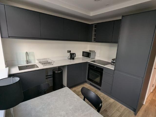Paragon House 401, 48 Seymour Grove M16, 1 bed flat to rent, £1,100 pcm | PrimeLocation