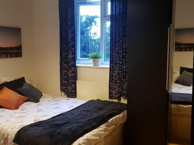 Paragon Road, London E9, 5 bed flat to rent, £823 pcm | PrimeLocation
