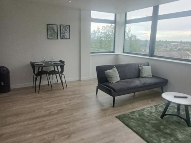 Paragon 812 Seymour Grove, Manchester M16, 1 bed flat to rent, £1,100 pcm | PrimeLocation