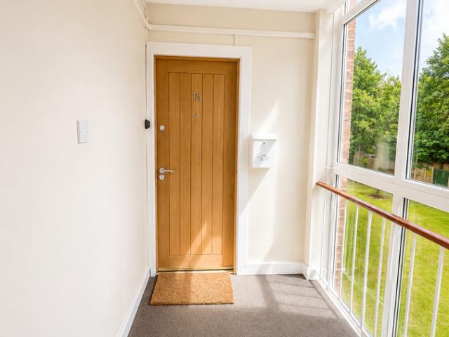 Paradise Lane, Birmingham B28, 2 bed flat to rent, £1,200 pcm | PrimeLocation