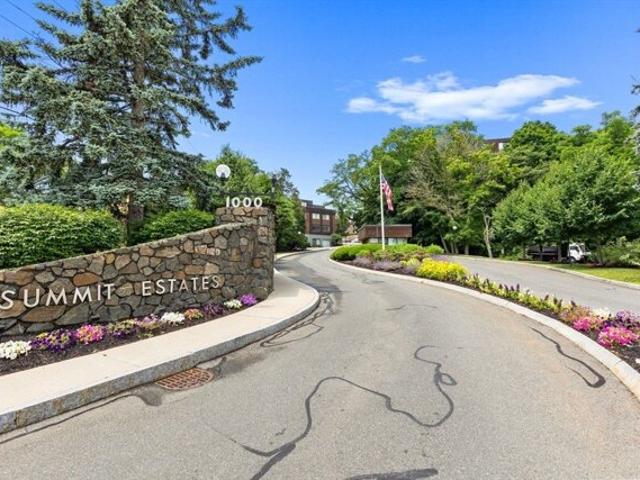 Paradise Rd Apt C, Swampscott, Condo For Sale