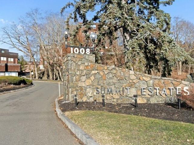 Paradise Rd Apt M, Swampscott, Condo For Sale