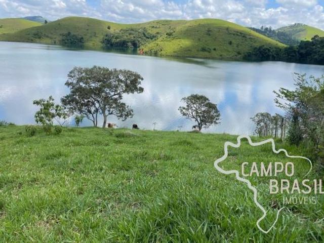 PARAÍSO A VENDA COM ACESSO A REPRESA !
