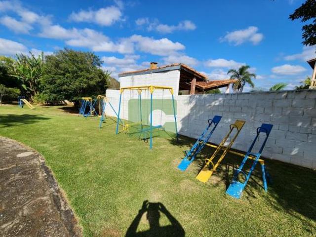 PARAÍSO PARTICULAR em bairro nobre de Biritiba Mirim