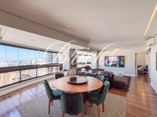 Paraiso 193 m², 4 dormitorios, 3 suites, 4 vagas