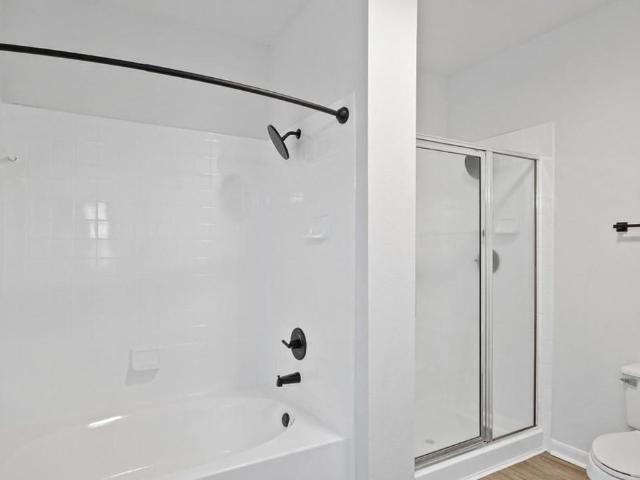 Paramount at Kingwood 2 Bedroom Apartment for Rent at 200 Kellington Dr N, Houston, TX 77339 Kingwood