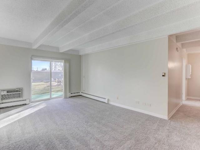 Paramount Gardens Apartments 1 Bedroom Apartment for Rent at 2684 Paramount Parkway, Lakewood, CO 80215 Applewood