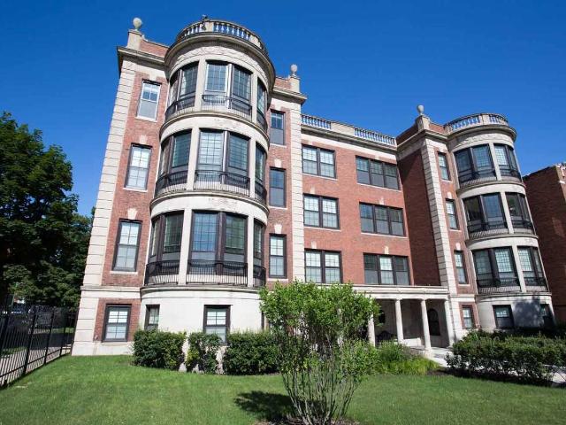 Paramour 2 Bedroom Apartment for Rent at 4850 S Drexel Blvd, Chicago, IL 60615 Kenwood