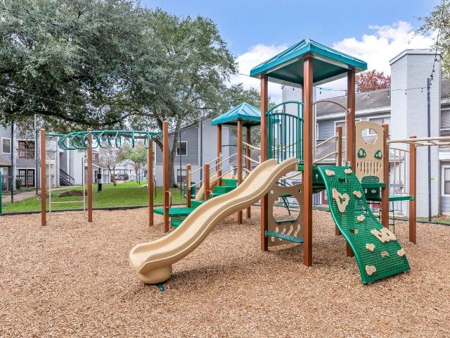 Parc at South Green 1 Bedroom Apartment for Rent at 12510 S Green Dr, Houston, TX 77034 Southbelt Ellington