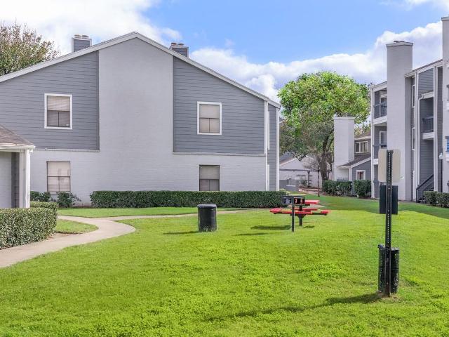 Parc at South Green 1 Bedroom Apartment for Rent at 12510 S Green Dr, Houston, TX 77034 Southbelt Ellington