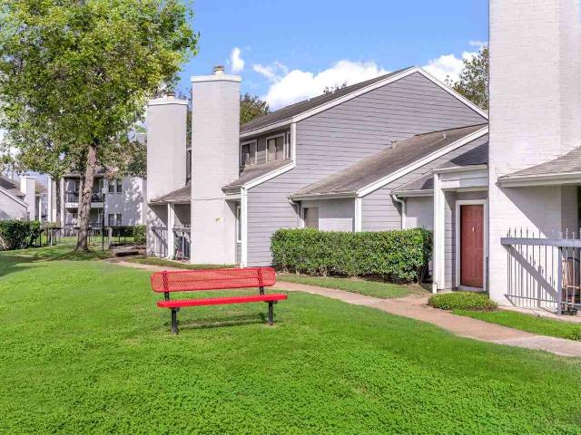 Parc at South Green 1 Bedroom Apartment for Rent at 12510 S Green Dr, Houston, TX 77034 Southbelt Ellington