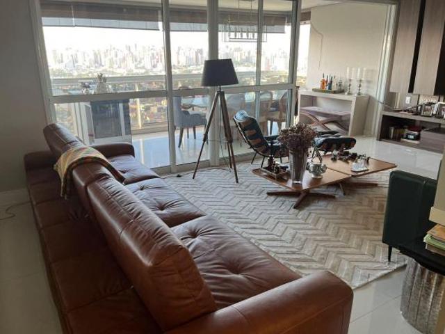 PARC GUELL R$ 2.190.000 Apartamento à venda, 3 Suítes, 151m², 2 Vagas, Gleba Palhano, Londrina