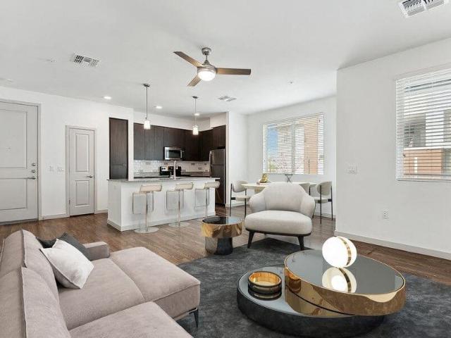 Parc Roundtree Ranch 3 Bedroom Apartment for Rent at 9201 N 83rd Ave, Peoria, AZ 85345