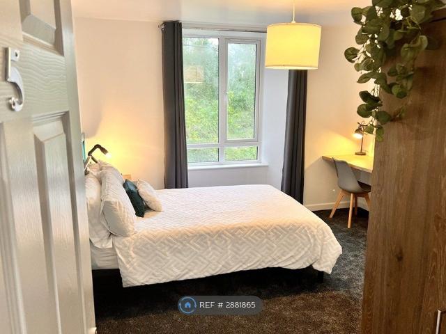 Parc Vean House, Redruth TR15, Room to rent, £595 pcm | PrimeLocation