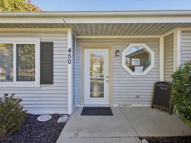 Parchment Point Townhomes 2 Bedroom Apartment for Rent at 450 Haymac Dr, Parchment, MI 49004 Parchment