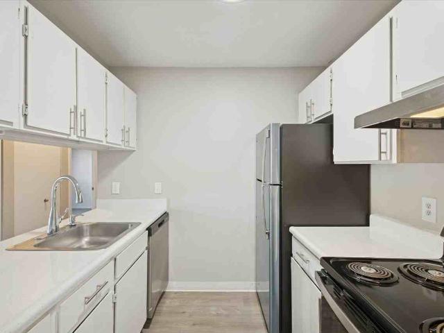 Parchment Point Townhomes 2 Bedroom Apartment for Rent at 450 Haymac Dr, Parchment, MI 49004 Parchment
