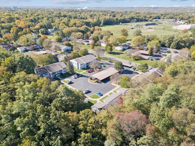 Parchment Point Townhomes 3 Bedroom Apartment for Rent at 450 Haymac Dr, Parchment, MI 49004 Parchment