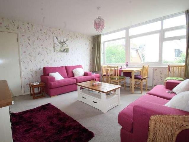 Parchmore Road, Thornton Heath, CR7
