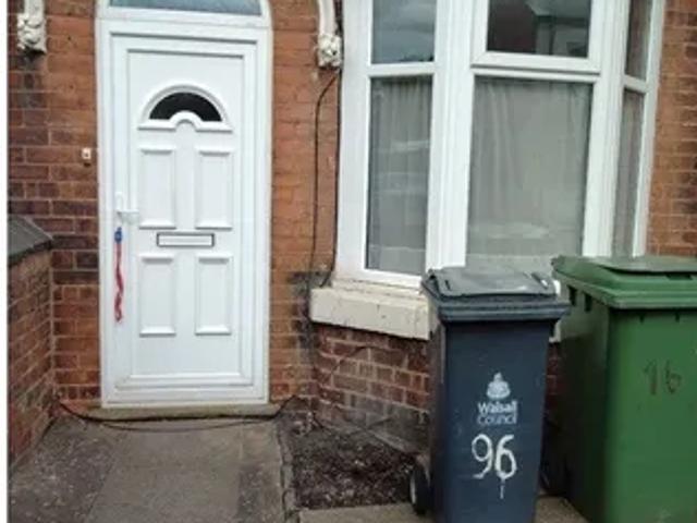 Pargeter Street, Bloxwich, WS2 8RP, United Kingdom | 2 bed duplex for rent #167397734 | Rentberry