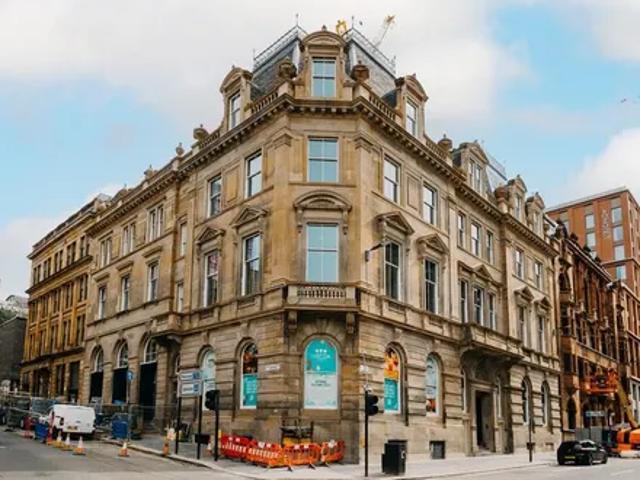 Parish Hall, 280 George Street, Glasgow, G2 1DU, United Kingdom | 2 bed duplex for rent #124458312 | Rentberry