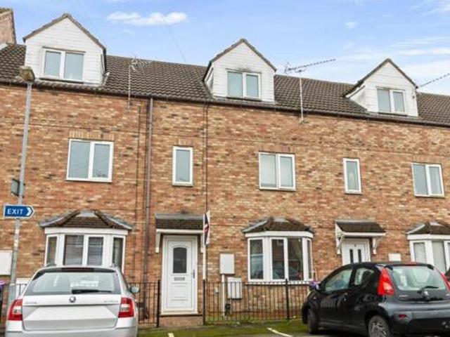 Parish Mews, Gainsborough, 3 Bedroom Terraced