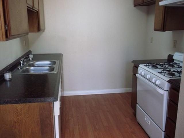 Park Magnolia 2 Bedroom Apartment for Rent at 416 The Ter, Redlands, CA 92374 North Redlands