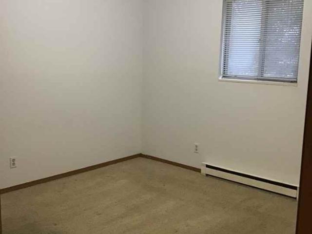 Park Manor 1 Bedroom Apartment for Rent at 9766 Rosehill Rd, Berrien Springs, MI 49103