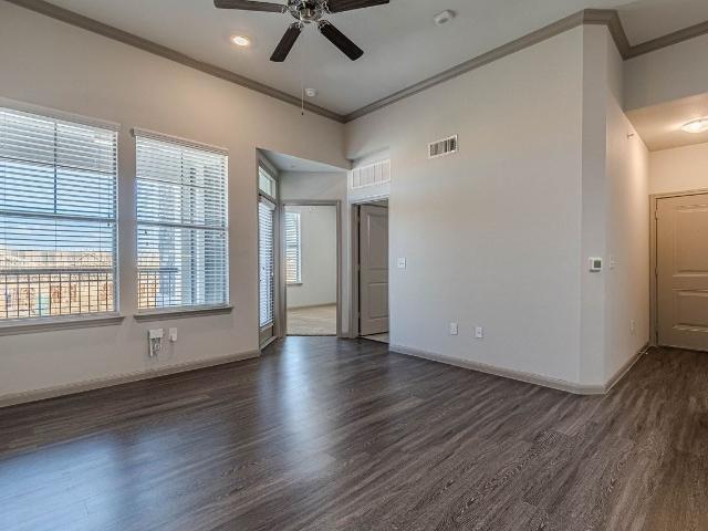 Park on Wurzbach 1 Bedroom Apartment for Rent at 4707 Wurzbach Rd, San Antonio, TX 78238